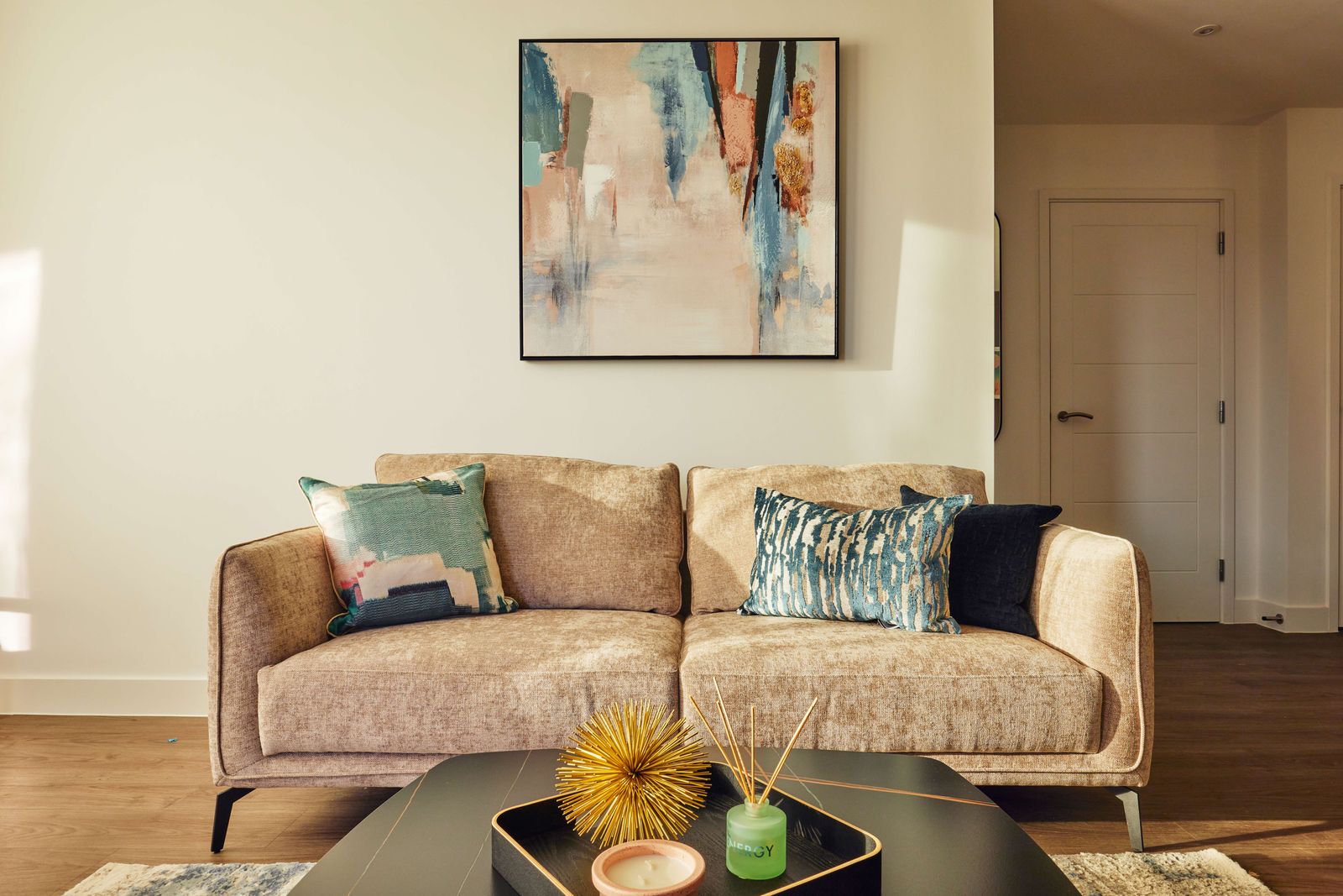 Experience the Park Square Rental Apartments, Milton Keynes
